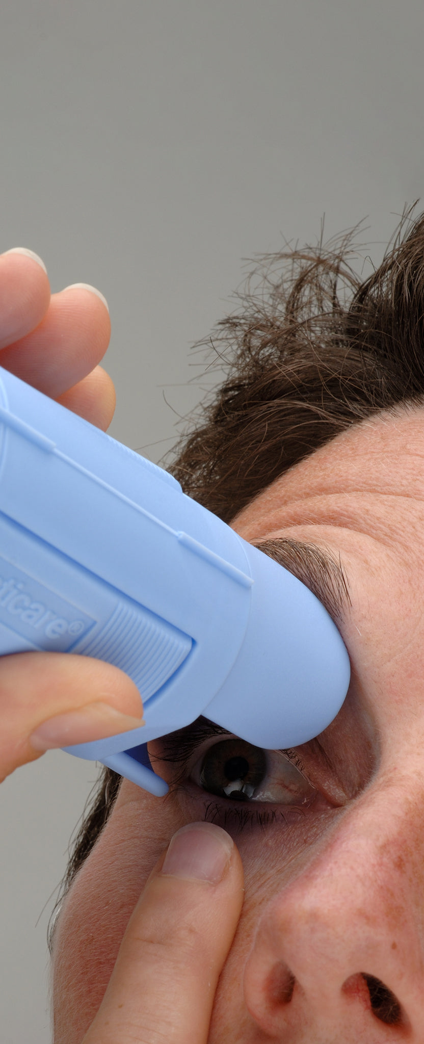 Opticare eye-drop dispenser